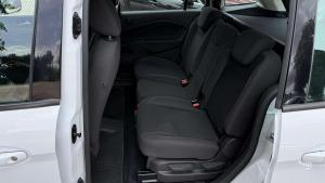 Balts Ford C-Max 2019 Ukmergė, ar dzinēja tilpumu 1.50 L un nobraukumu 230 tūkst. km par 4200 €, foto 18 vietnē AUTOMOTO.COM.LV