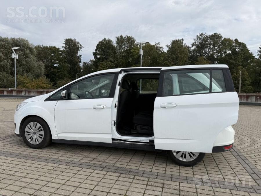 Balts Ford C-Max 2019 Rīga, ar dzinēja tilpumu 1.50 L un nobraukumu 213 tūkst. km par 6800 €, foto 6 vietnē AUTOMOTO.COM.LV