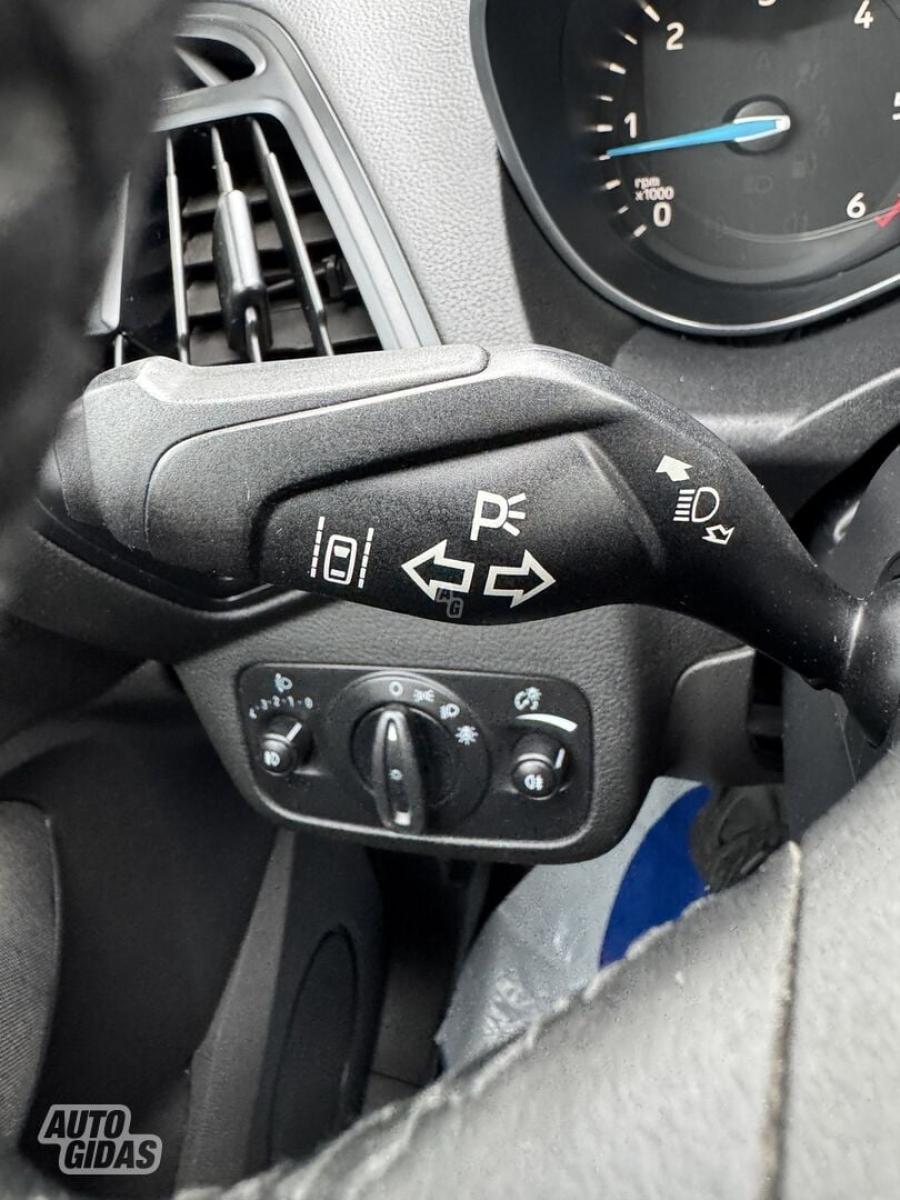 Balts Ford C-Max 2019 Tauragė, ar dzinēja tilpumu 1.50 L un nobraukumu 217 tūkst. km par 6600 €, foto 16 vietnē AUTOMOTO.COM.LV