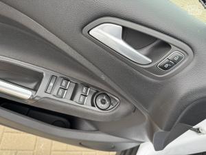Balts Ford C-Max 2019 Tauragė, ar dzinēja tilpumu 1.50 L un nobraukumu 217 tūkst. km par 6600 €, foto 17 vietnē AUTOMOTO.COM.LV