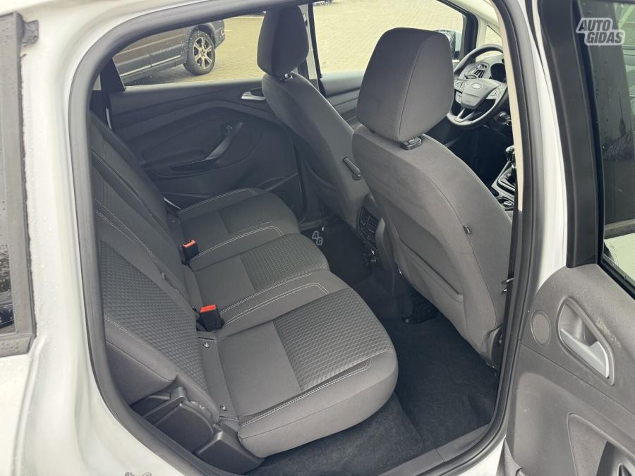 Balts Ford C-Max 2019 Tauragė, ar dzinēja tilpumu 1.50 L un nobraukumu 217 tūkst. km par 6600 €, foto 19 vietnē AUTOMOTO.COM.LV