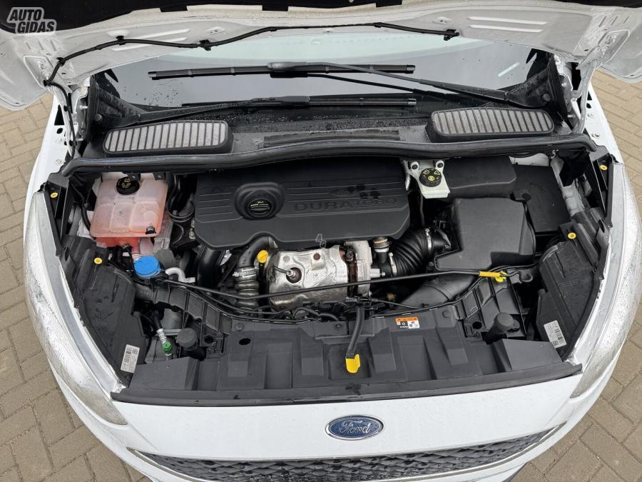 Balts Ford C-Max 2019 Tauragė, ar dzinēja tilpumu 1.50 L un nobraukumu 217 tūkst. km par 6600 €, foto 21 vietnē AUTOMOTO.COM.LV
