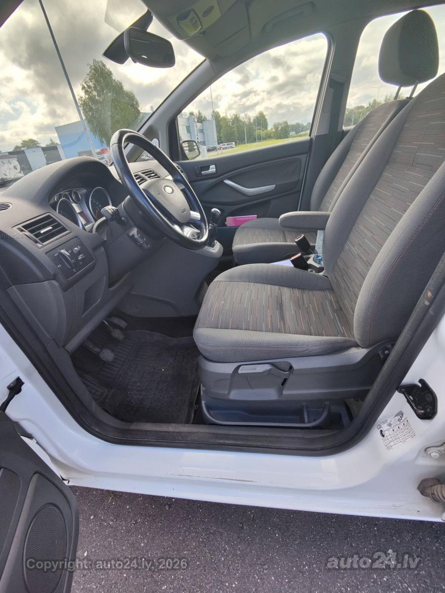 Balts Ford C-Max 2008 Pērnava, ar dzinēja tilpumu 1.60 L un nobraukumu 338 tūkst. km par 2000 €, foto 22 vietnē AUTOMOTO.COM.LV
