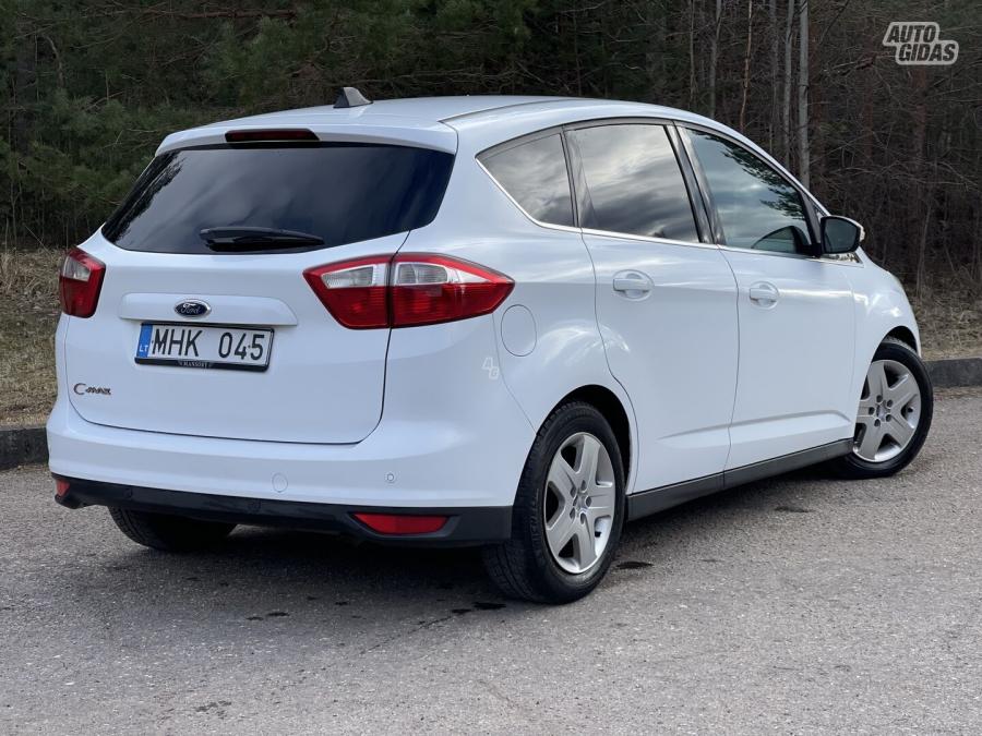 White Ford C-Max 2011 in Siauliai, with an engine capacity of 2.00 L and mileage of 268 thousand km for 3450 €, photo 6 on AUTOMOTO.COM.LV