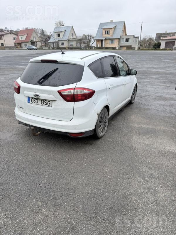 White Ford C-Max 2011 in Tallinn, with an engine capacity of 2.00 L and mileage of 148 thousand km for 4200 €, photo 2 on AUTOMOTO.COM.LV