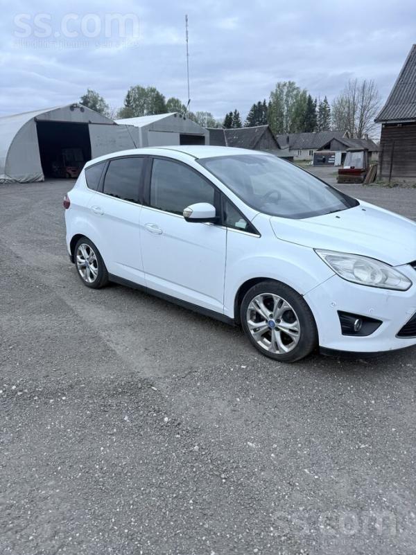 White Ford C-Max 2011 in Tallinn, with an engine capacity of 2.00 L and mileage of 148 thousand km for 4200 €, photo 8 on AUTOMOTO.COM.LV
