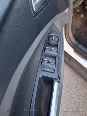 Balts Ford C-Max 2011 Tallina, ar dzinēja tilpumu 1.60 L un nobraukumu 492 tūkst. km par 3150 €, foto 8 vietnē AUTOMOTO.COM.LV