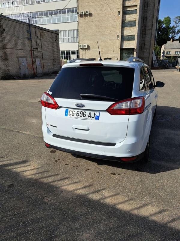 White Ford C-Max 2012 in Telschi, with an engine capacity of 2.00 L and mileage of 271 thousand km for 4999 €, photo 11 on AUTOMOTO.COM.LV