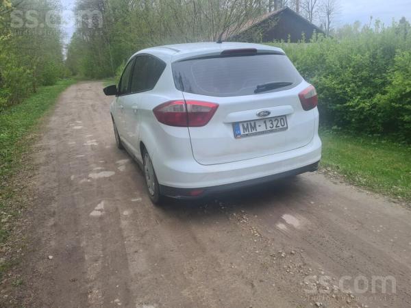 White Ford C-Max 2012 in Jurmala, with an engine capacity of 1.60 L and mileage of 386 thousand km for 3850 €, photo 3 on AUTOMOTO.COM.LV