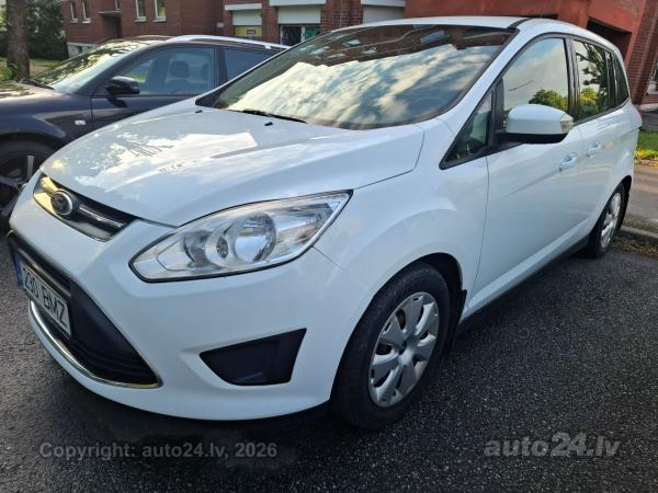 Balts Ford C-Max 2014 Tallina, ar dzinēja tilpumu 1.00 L un nobraukumu 157 tūkst. km par 2700 €, foto 1 vietnē AUTOMOTO.COM.LV