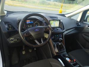 White Ford C-Max 2016 in Tallinn, with an engine capacity of 15.00 L and mileage of 244 thousand km for 6250 €, photo 11 on AUTOMOTO.COM.LV