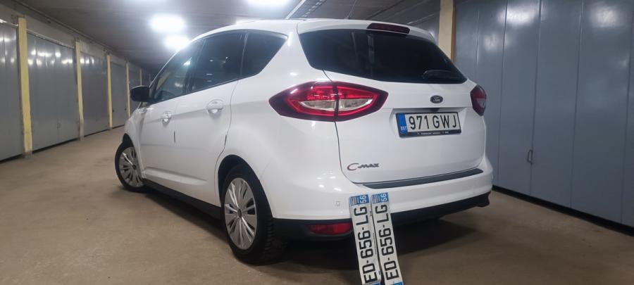 White Ford C-Max 2016 in Tallinn, with an engine capacity of 15.00 L and mileage of 244 thousand km for 6250 €, photo 14 on AUTOMOTO.COM.LV