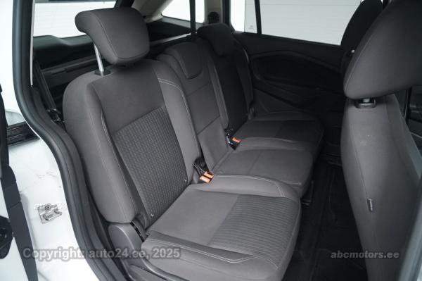 Balts Ford C-Max 2017 Tallina, ar dzinēja tilpumu 1.50 L un nobraukumu 249 tūkst. km par 5990 €, foto 11 vietnē AUTOMOTO.COM.LV