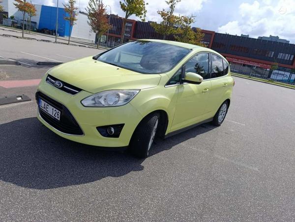 Ford C-Max 2011 in Klaipeda on AUTOMOTO.COM.LV Yellow Ford C-Max 2011 in Klaipeda, with an engine capacity of 2.00 L and mileage of 310 thousand km for 3600 €, photo 3 on AUTOMOTO.COM.LV