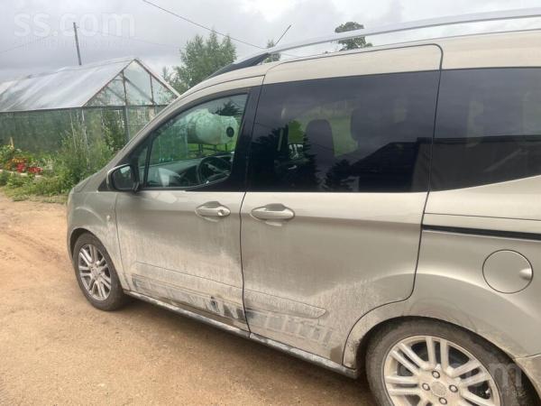 Grey Ford Courier 2014 in Rezekne, with an engine capacity of 1.60 L and mileage of 207 thousand km for 5200 €, photo 6 on AUTOMOTO.COM.LV