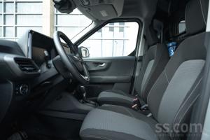 Grey Ford Courier 2025 in Riga, with an engine capacity of 1.00 L and mileage of 15 thousand km for 20990 €, photo 15 on AUTOMOTO.COM.LV