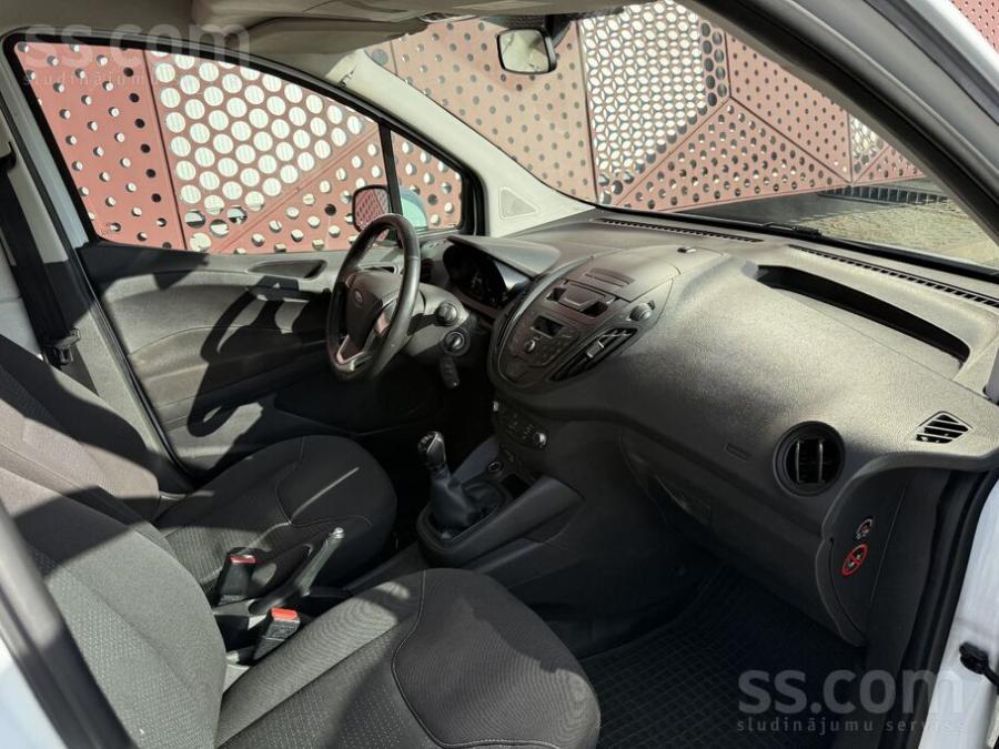 Balts Ford Courier 2015 Rīga, ar dzinēja tilpumu 1.50 L un nobraukumu 292 tūkst. km par 3200 €, foto 10 vietnē AUTOMOTO.COM.LV