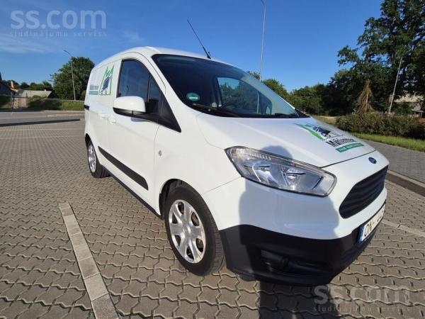 White Ford Courier 2017 in Saldus, with an engine capacity of 1.00 L and mileage of 145 thousand km for 6250 €, photo 7 on AUTOMOTO.COM.LV