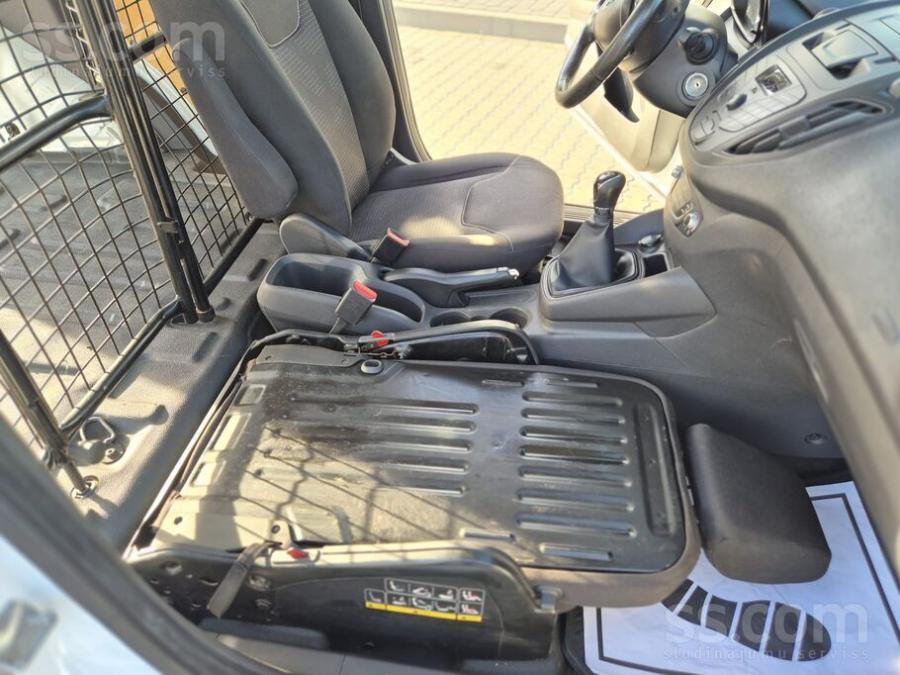 Balts Ford Courier 2017 Saldus, ar dzinēja tilpumu 1.00 L un nobraukumu 145 tūkst. km par 6250 €, foto 20 vietnē AUTOMOTO.COM.LV