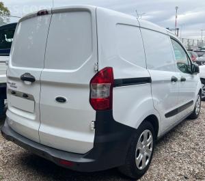 White Ford Courier 2019 in Riga, with an engine capacity of 1.00 L and mileage of 89 thousand km for 5800 €, photo 5 on AUTOMOTO.COM.LV