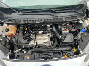 White Ford Courier 2019 in Riga, with an engine capacity of 1.00 L and mileage of 89 thousand km for 5800 €, photo 8 on AUTOMOTO.COM.LV