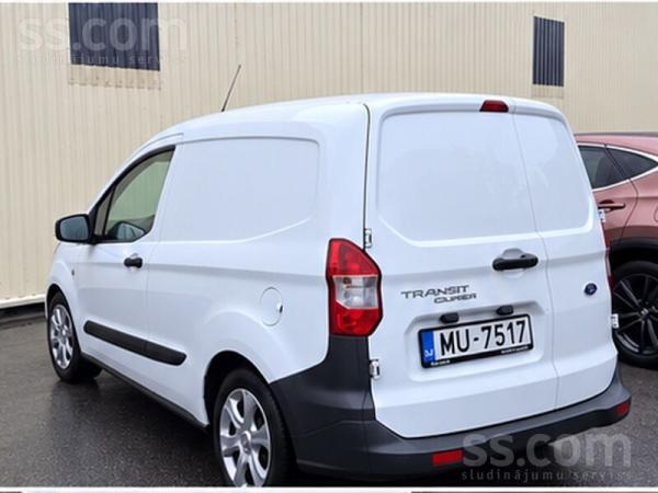 Ford Courier 2021 in Riga on AUTOMOTO.COM.LV White Ford Courier 2021 in Riga, with an engine capacity of 1.50 L and mileage of 102 thousand km for 6850 €, photo 5 on AUTOMOTO.COM.LV