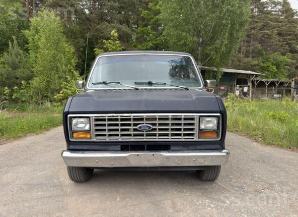 Zils Ford Econoline 1990 Jūrmala, ar dzinēja tilpumu 5.00 L un nobraukumu 0 tūkst. km par 5600 €, foto 2 vietnē AUTOMOTO.COM.LV