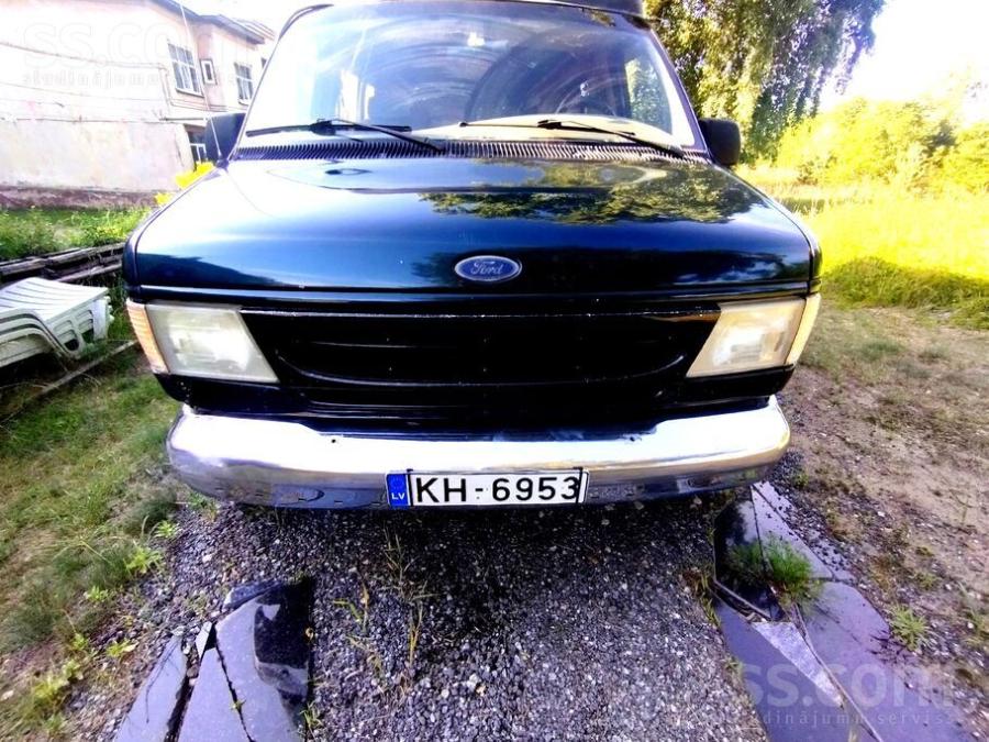 Зеленый Форд Эколайн 1998 в Рига, объемом двигателя 4.00 л и пробегом 350 тыс. км за 3500 €, фото 3 на AUTOMOTO.COM.LV