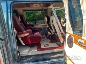 Zaļš Ford Econoline 1996 Rapla, ar dzinēja tilpumu 5.80 L un nobraukumu 105 tūkst. km par 9600 €, foto 4 vietnē AUTOMOTO.COM.LV