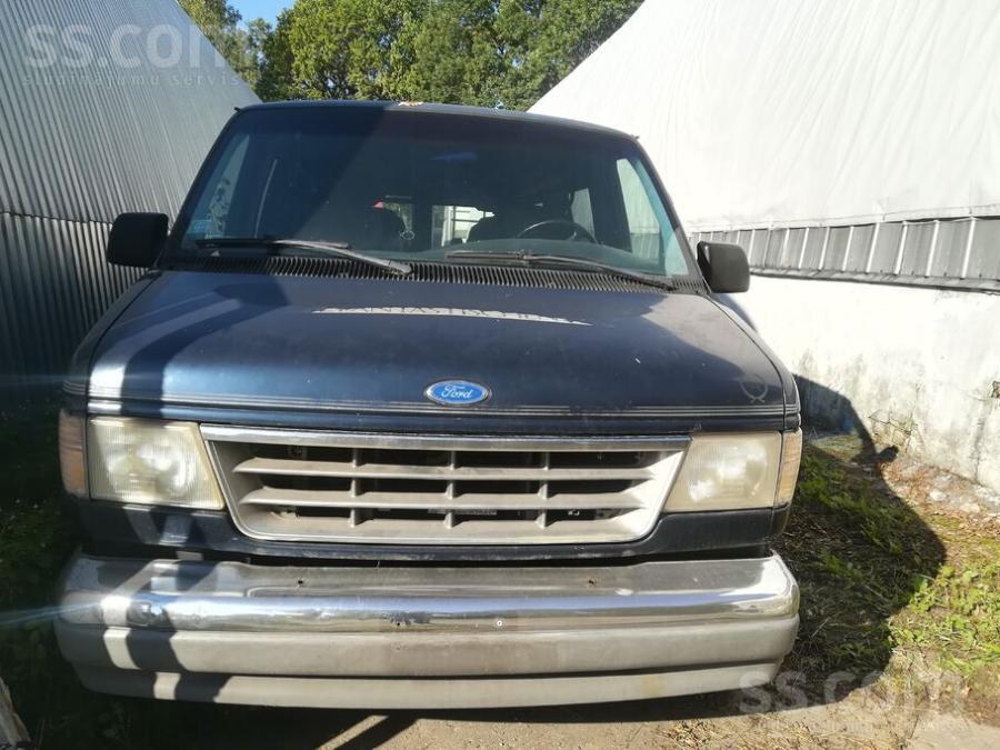 Pelēks Ford Econoline 1993 Jūrmala, ar dzinēja tilpumu 5.00 L un nobraukumu 323 tūkst. km par 2500 €, foto 3 vietnē AUTOMOTO.COM.LV