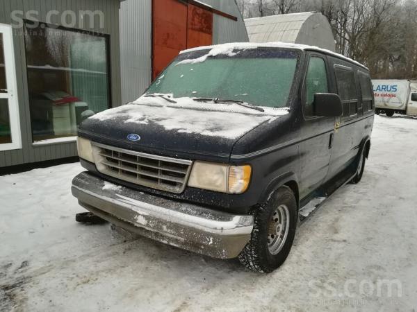 Pelēks Ford Econoline 1993 Jūrmala, ar dzinēja tilpumu 5.00 L un nobraukumu 323 tūkst. km par 2250 €, foto 1 vietnē AUTOMOTO.COM.LV