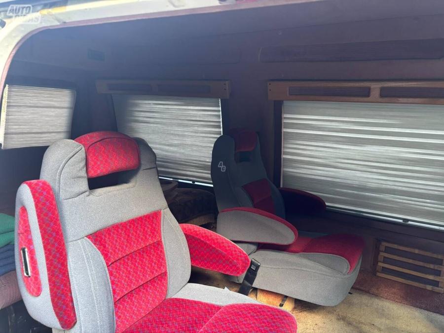 Ford Econoline 1990 Viļņa, ar dzinēja tilpumu 5.00 L un nobraukumu 134 tūkst. km par 8800 €, foto 10 vietnē AUTOMOTO.COM.LV
