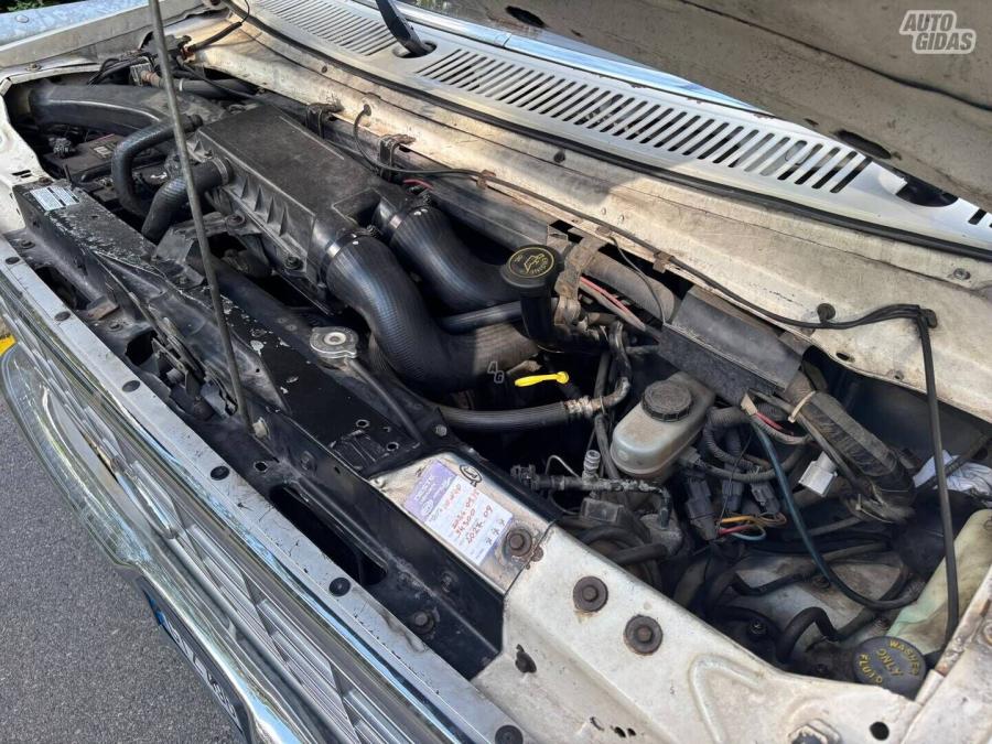Ford Econoline 1990 Viļņa, ar dzinēja tilpumu 5.00 L un nobraukumu 134 tūkst. km par 8800 €, foto 27 vietnē AUTOMOTO.COM.LV