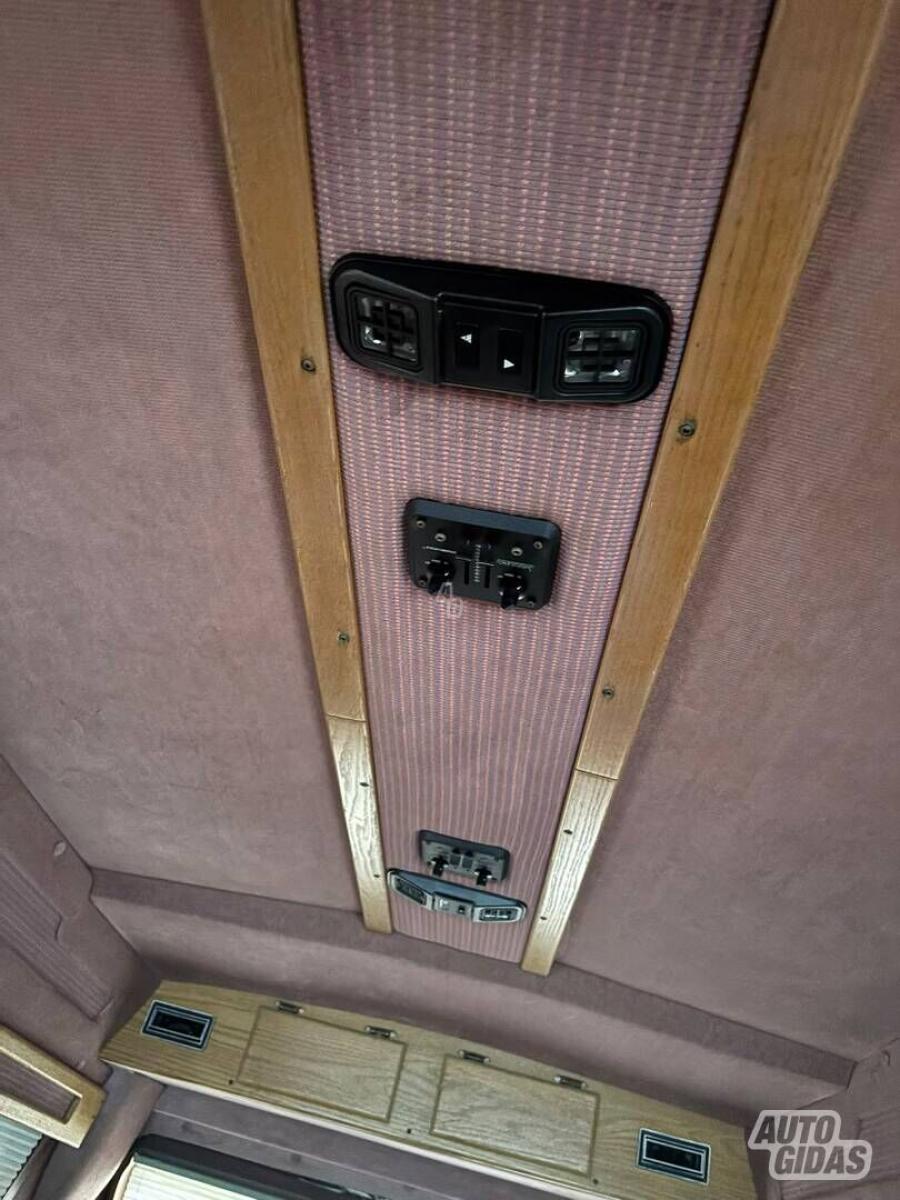 Ford Econoline 1990 Viļņa, ar dzinēja tilpumu 5.00 L un nobraukumu 134 tūkst. km par 8800 €, foto 28 vietnē AUTOMOTO.COM.LV