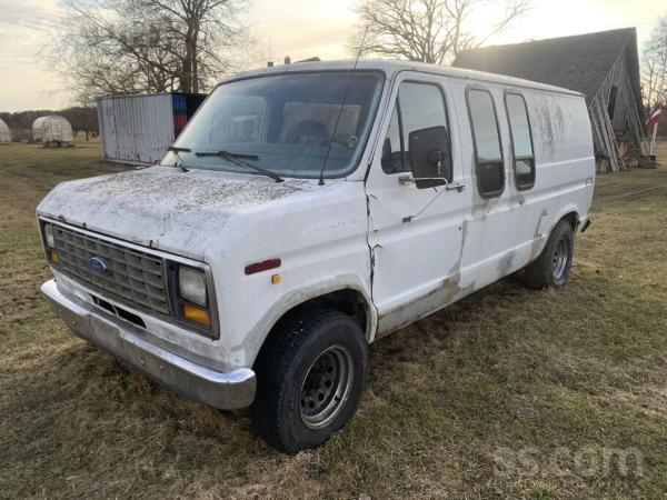 Balts Ford Econoline 1989 Rīga, ar dzinēja tilpumu 4.90 L un nobraukumu 123 tūkst. km par 1000 €, foto 4 vietnē AUTOMOTO.COM.LV