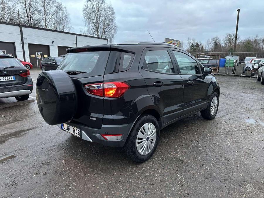 Melns Ford EcoSport 2014 Utena, ar dzinēja tilpumu 1.00 L un nobraukumu 193 tūkst. km par 4890 €, foto 3 vietnē AUTOMOTO.COM.LV