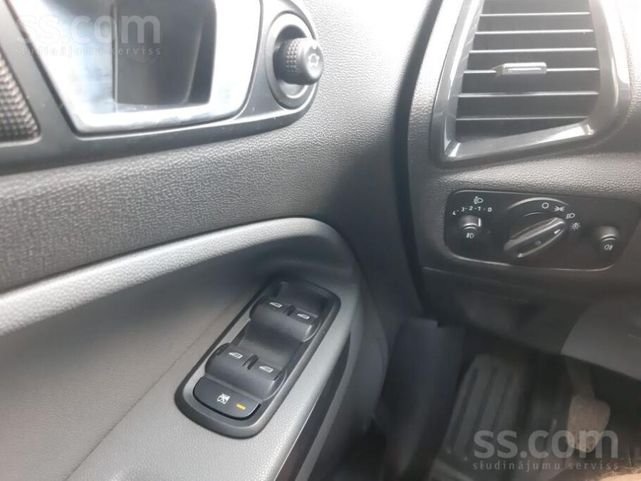 Melns Ford EcoSport 2014 Daugavpils, ar dzinēja tilpumu 1.50 L un nobraukumu 0 tūkst. km par 6200 €, foto 14 vietnē AUTOMOTO.COM.LV