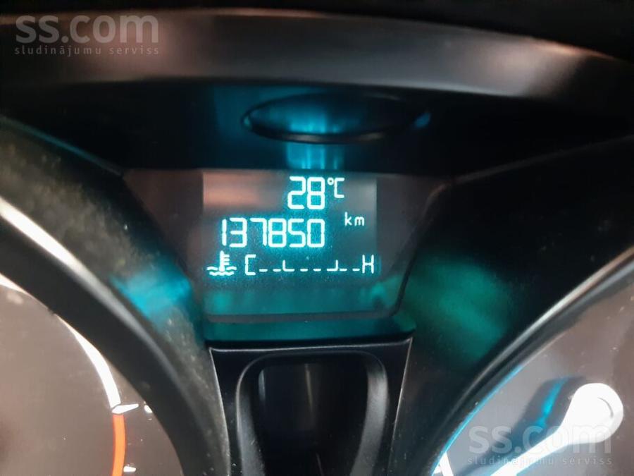 Melns Ford EcoSport 2014 Daugavpils, ar dzinēja tilpumu 1.50 L un nobraukumu 0 tūkst. km par 6200 €, foto 15 vietnē AUTOMOTO.COM.LV