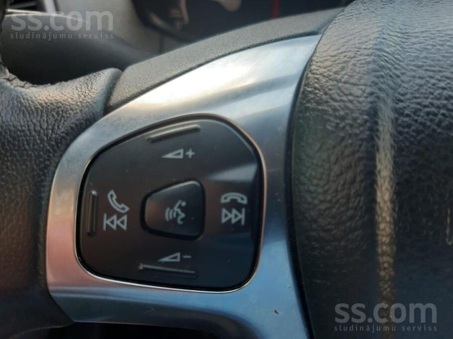 Melns Ford EcoSport 2014 Daugavpils, ar dzinēja tilpumu 1.50 L un nobraukumu 0 tūkst. km par 6200 €, foto 17 vietnē AUTOMOTO.COM.LV