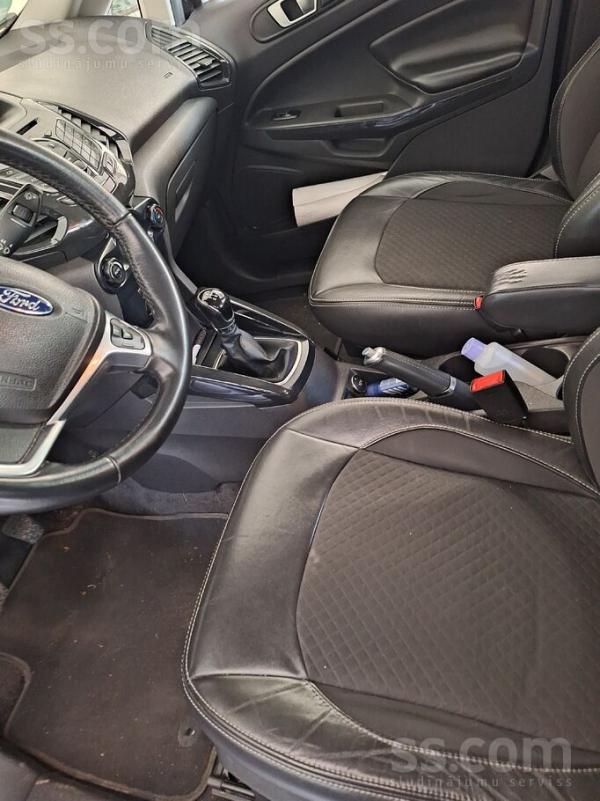 Black Ford EcoSport 2016 in Talsi, with an engine capacity of 1.00 L and mileage of 140 thousand km for 5600 €, photo 3 on AUTOMOTO.COM.LV