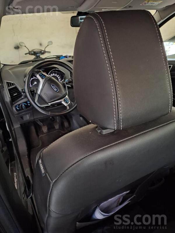 Black Ford EcoSport 2016 in Talsi, with an engine capacity of 1.00 L and mileage of 140 thousand km for 5600 €, photo 4 on AUTOMOTO.COM.LV