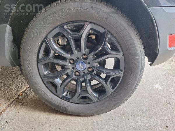 Black Ford EcoSport 2016 in Talsi, with an engine capacity of 1.00 L and mileage of 140 thousand km for 5600 €, photo 7 on AUTOMOTO.COM.LV