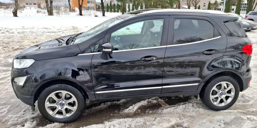 Black Ford EcoSport 2018 in Taurage, with an engine capacity of 1.00 L and mileage of 67 thousand km for 6800 €, photo 12 on AUTOMOTO.COM.LV