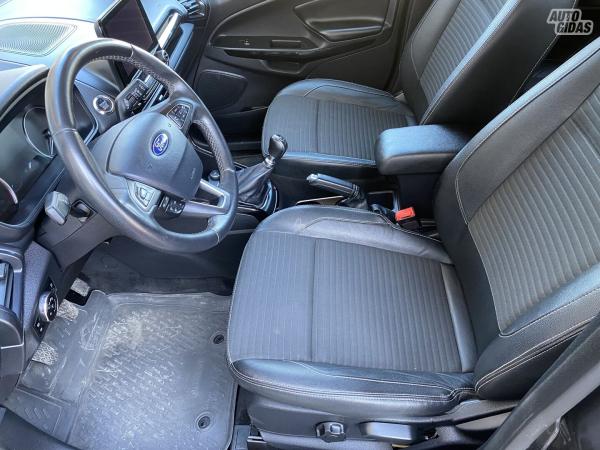 Melns Ford EcoSport 2018 Šauļi, ar dzinēja tilpumu 1.00 L un nobraukumu 96 tūkst. km par 6400 €, foto 2 vietnē AUTOMOTO.COM.LV