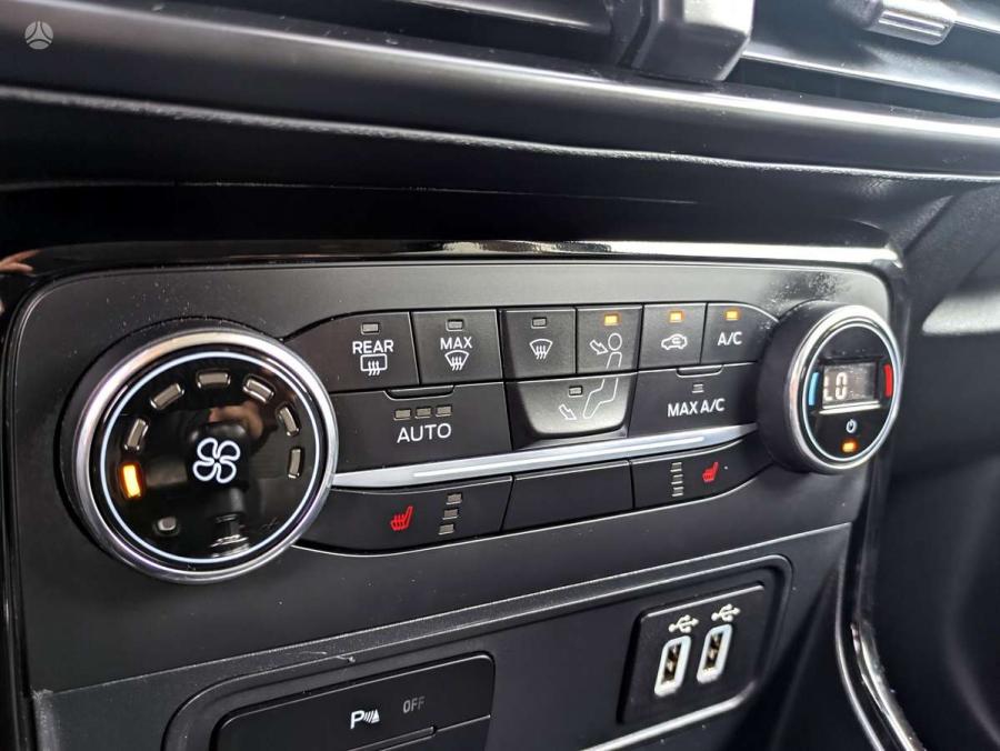 Melns Ford EcoSport 2018 Kretinga, ar dzinēja tilpumu 1.00 L un nobraukumu 119 tūkst. km par 8650 €, foto 15 vietnē AUTOMOTO.COM.LV