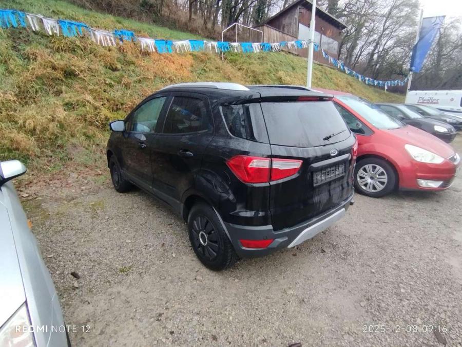 Black Ford EcoSport 2016 in Kelme, with an engine capacity of 1.00 L and mileage of 105 thousand km for 3700 €, photo 3 on AUTOMOTO.COM.LV