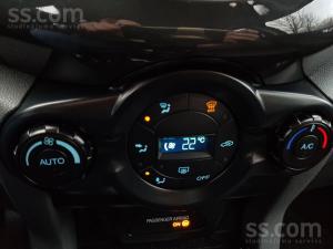 Zils Ford EcoSport 2015 Rīga, ar dzinēja tilpumu 1.50 L un nobraukumu 174 tūkst. km par 5600 €, foto 16 vietnē AUTOMOTO.COM.LV