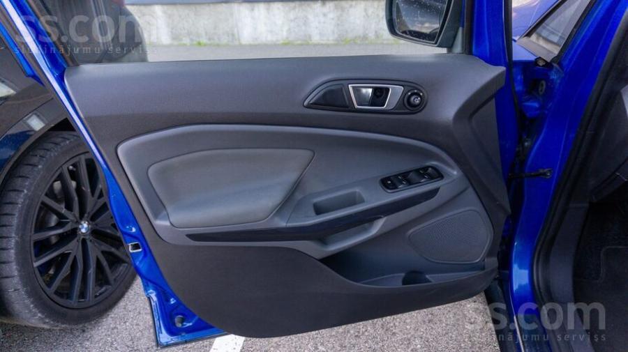 Zils Ford EcoSport 2015 Rīga, ar dzinēja tilpumu 1.00 L un nobraukumu 134 tūkst. km par 4990 €, foto 24 vietnē AUTOMOTO.COM.LV