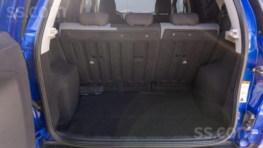 Zils Ford EcoSport 2015 Rīga, ar dzinēja tilpumu 1.00 L un nobraukumu 134 tūkst. km par 4990 €, foto 28 vietnē AUTOMOTO.COM.LV