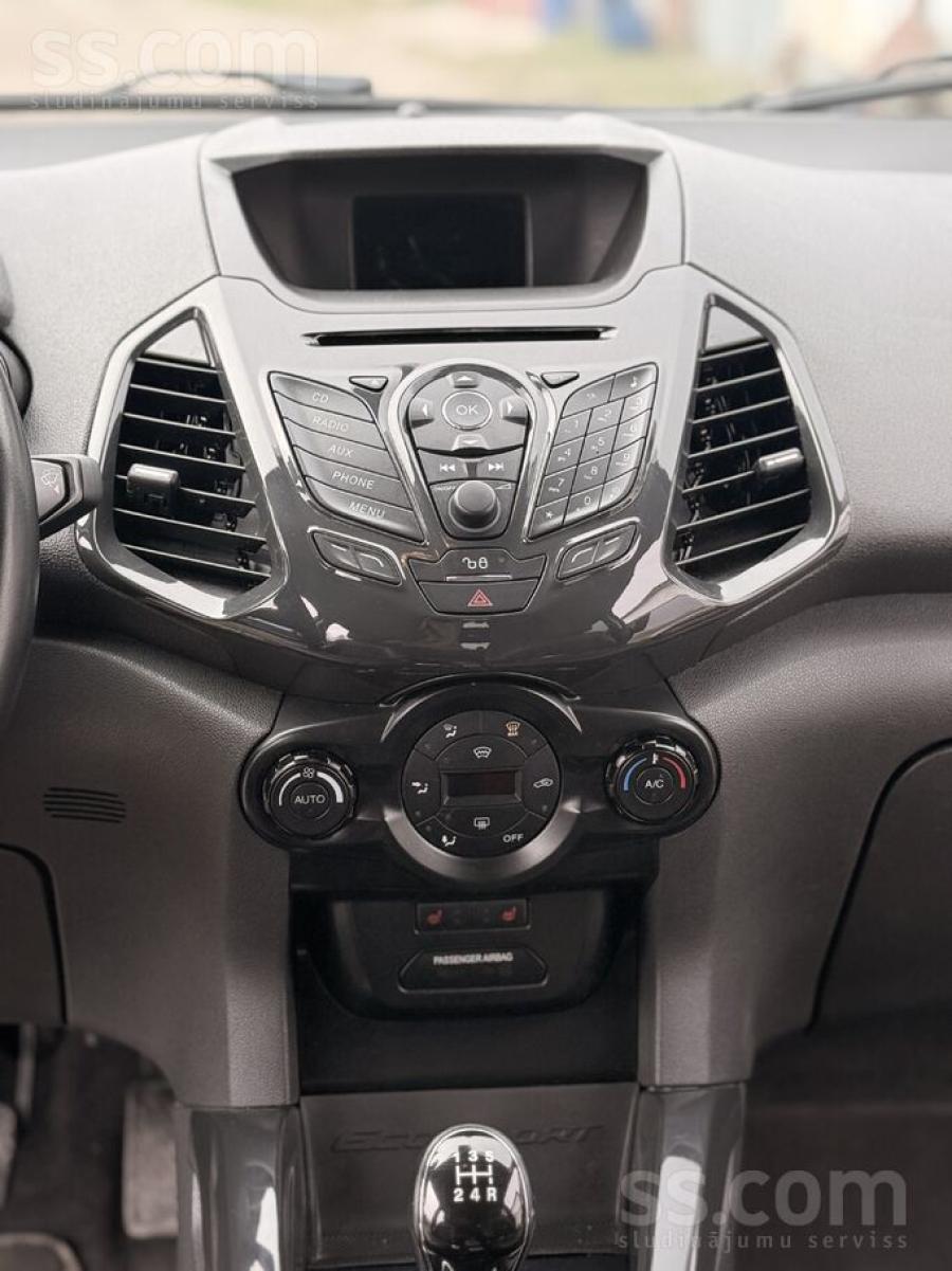 Zils Ford EcoSport 2016 Liepāja, ar dzinēja tilpumu 1.00 L un nobraukumu 124 tūkst. km par 5700 €, foto 11 vietnē AUTOMOTO.COM.LV